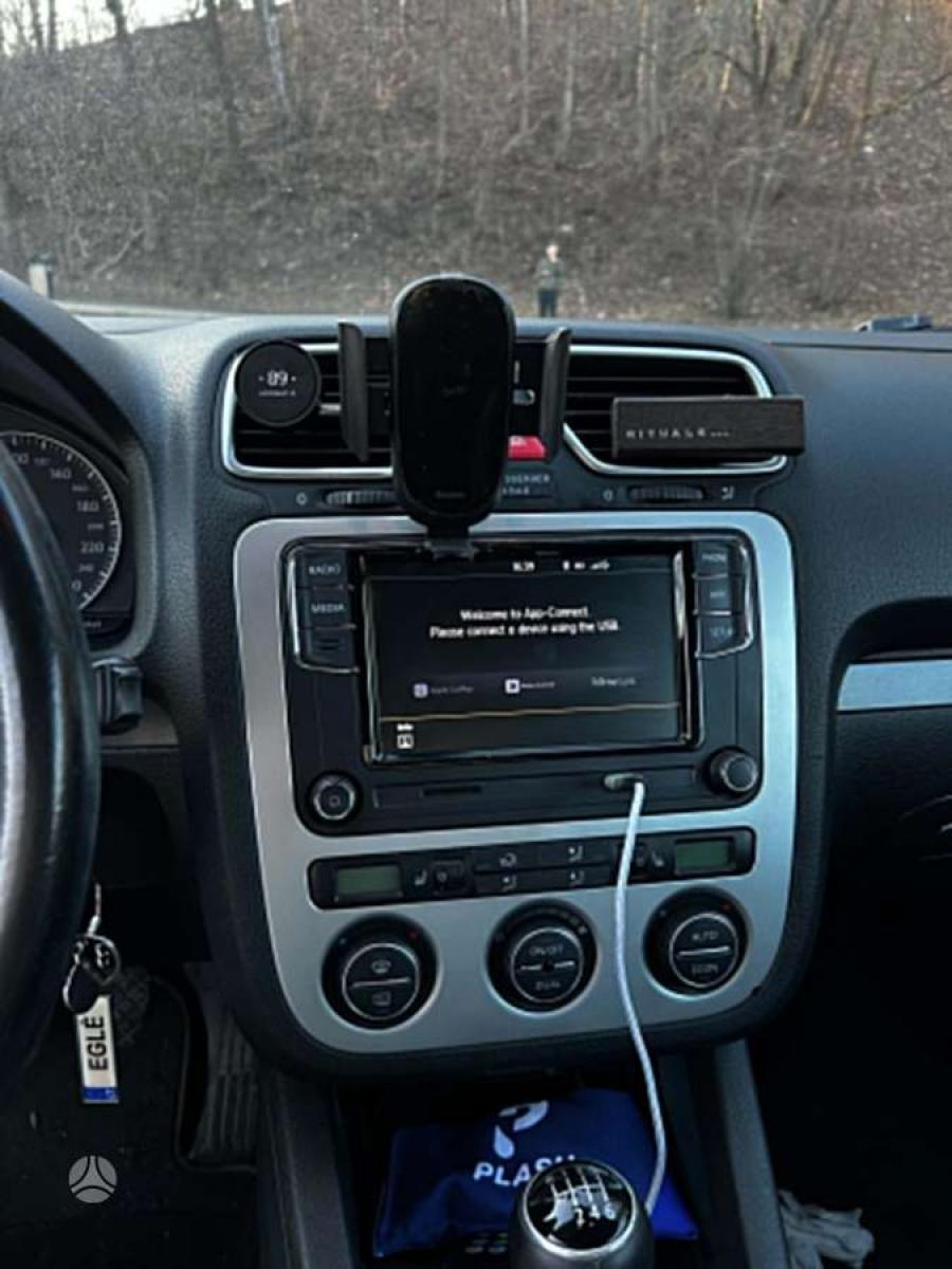 Melns Volkswagen Eos 2006 Kauņa, ar dzinēja tilpumu 1.97 L un nobraukumu 279 tūkst. km par 3100 €, foto 11 vietnē AUTOMOTO.COM.LV