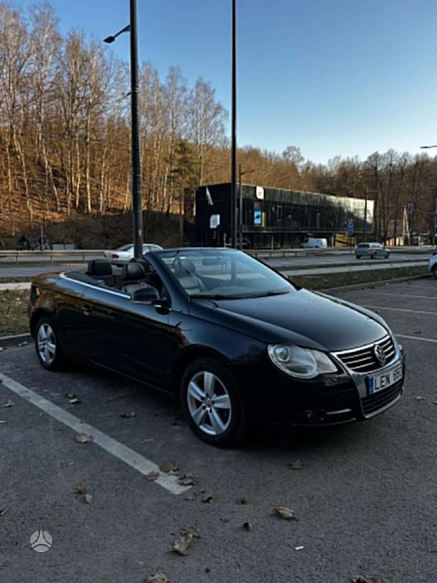 Melns Volkswagen Eos 2006 Kauņa, ar dzinēja tilpumu 1.97 L un nobraukumu 279 tūkst. km par 3100 €, foto 19 vietnē AUTOMOTO.COM.LV
