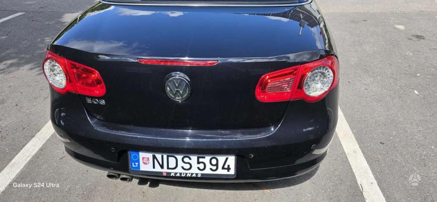 Melns Volkswagen Eos 2006 Kauņa, ar dzinēja tilpumu 2.00 L un nobraukumu 186 tūkst. km par 3400 €, foto 5 vietnē AUTOMOTO.COM.LV