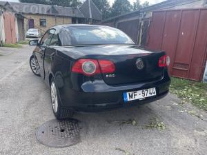 Melns Volkswagen Eos 2006 Rīga, ar dzinēja tilpumu 2.00 L un nobraukumu 306 tūkst. km par 2780 €, foto 4 vietnē AUTOMOTO.COM.LV