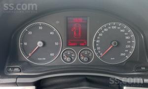 Melns Volkswagen Eos 2006 Rīga, ar dzinēja tilpumu 2.00 L un nobraukumu 306 tūkst. km par 2780 €, foto 13 vietnē AUTOMOTO.COM.LV