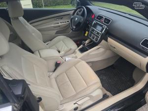 Melns Volkswagen Eos 2007 Kauņa, ar dzinēja tilpumu 2.00 L un nobraukumu 216 tūkst. km par 3500 €, foto 7 vietnē AUTOMOTO.COM.LV