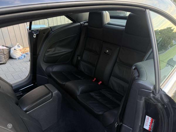Black Volkswagen Eos 2007 in Panevezys, with an engine capacity of 1.98 L and mileage of 175 thousand km for 2999 €, photo 10 on AUTOMOTO.COM.LV