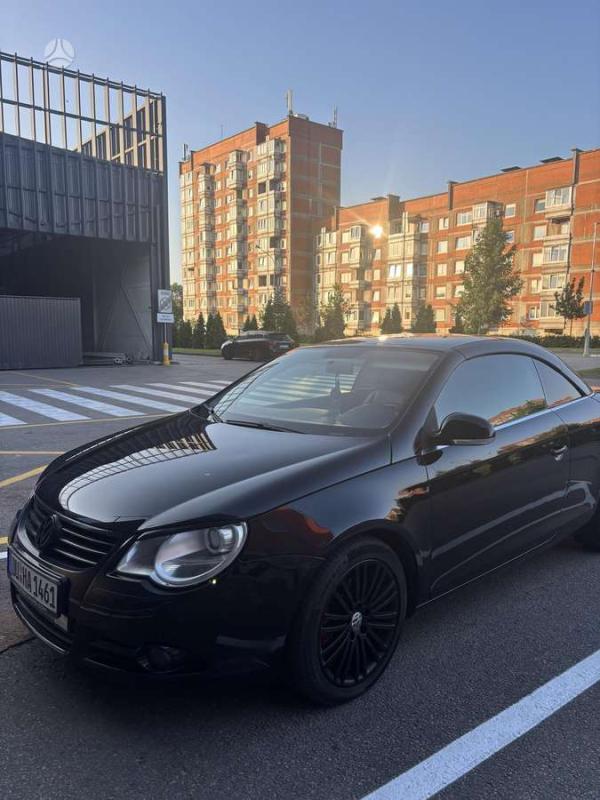 Melns Volkswagen Eos 2007 Gargždai, ar dzinēja tilpumu 1.60 L un nobraukumu 251 tūkst. km par 3500 €, foto 5 vietnē AUTOMOTO.COM.LV
