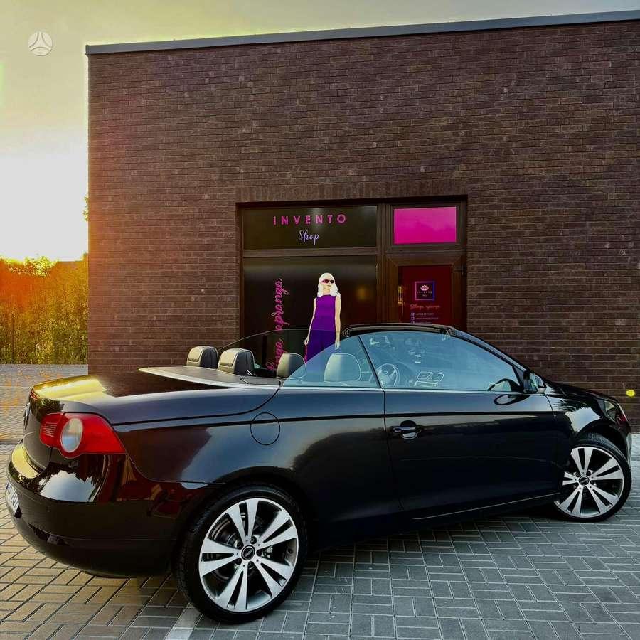 Melns Volkswagen Eos 2007 Kaišiadorys, ar dzinēja tilpumu 2.00 L un nobraukumu 313 tūkst. km par 3450 €, foto 5 vietnē AUTOMOTO.COM.LV