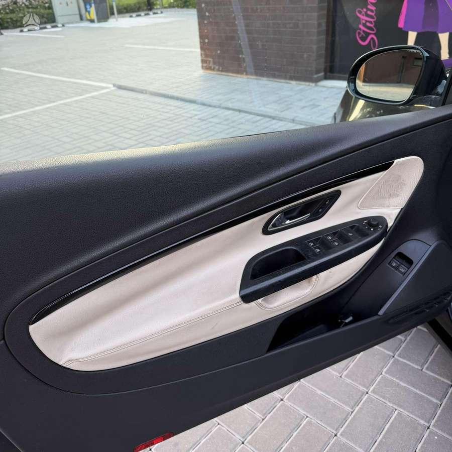 Melns Volkswagen Eos 2007 Kaišiadorys, ar dzinēja tilpumu 2.00 L un nobraukumu 313 tūkst. km par 3450 €, foto 16 vietnē AUTOMOTO.COM.LV