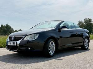 Melns Volkswagen Eos 2007 Raseiniai, ar dzinēja tilpumu 1.97 L un nobraukumu 312 tūkst. km par 4200 €, foto  vietnē AUTOMOTO.COM.LV
