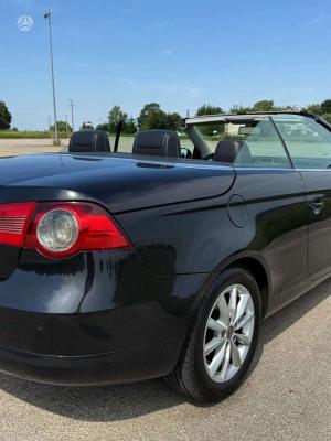Melns Volkswagen Eos 2007 Raseiniai, ar dzinēja tilpumu 1.97 L un nobraukumu 312 tūkst. km par 4200 €, foto 6 vietnē AUTOMOTO.COM.LV