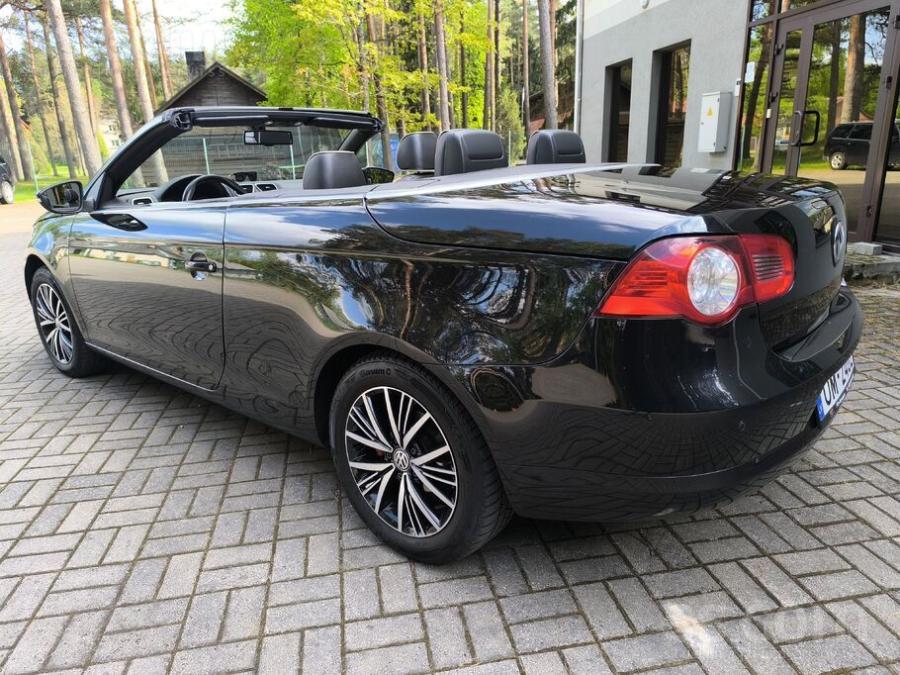 Black Volkswagen Eos 2008 in Valmiera, with an engine capacity of 2.00 L and mileage of 260 thousand km for 5650 €, photo 5 on AUTOMOTO.COM.LV