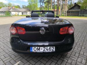 Black Volkswagen Eos 2008 in Valmiera, with an engine capacity of 2.00 L and mileage of 260 thousand km for 5650 €, photo 6 on AUTOMOTO.COM.LV