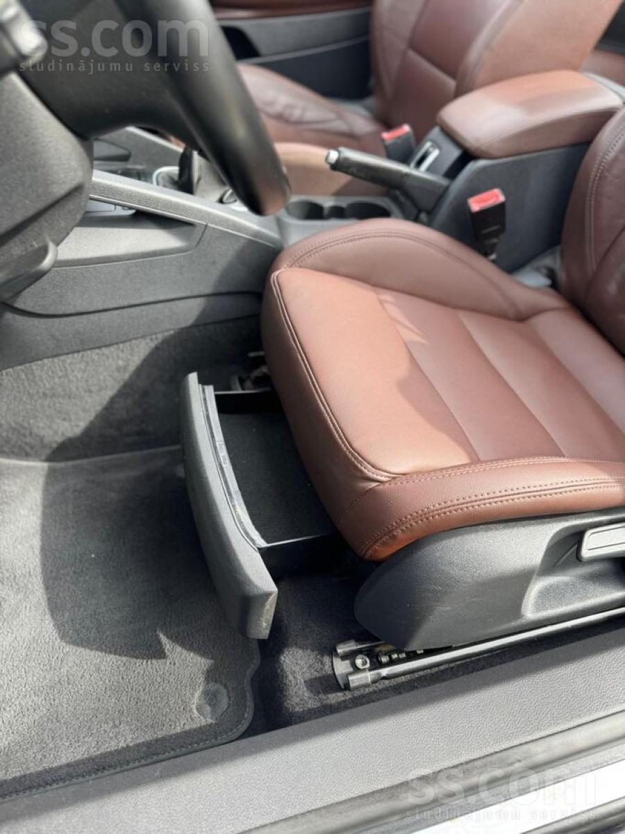 Melns Volkswagen Eos 2008 Rīga, ar dzinēja tilpumu 1.40 L un nobraukumu 256 tūkst. km par 3999 €, foto 25 vietnē AUTOMOTO.COM.LV