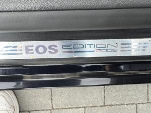 Melns Volkswagen Eos 2008 Rīga, ar dzinēja tilpumu 1.40 L un nobraukumu 256 tūkst. km par 3999 €, foto 26 vietnē AUTOMOTO.COM.LV