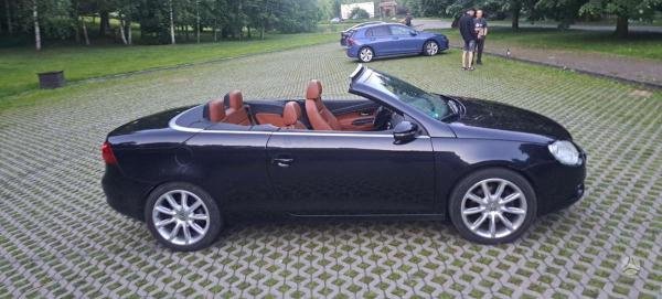 Black Volkswagen Eos 2008 in Vilnius, with an engine capacity of 1.39 L and mileage of 194 thousand km for 3200 €, photo 1 on AUTOMOTO.COM.LV
