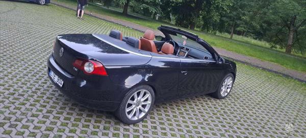 Black Volkswagen Eos 2008 in Vilnius, with an engine capacity of 1.39 L and mileage of 194 thousand km for 3200 €, photo 7 on AUTOMOTO.COM.LV