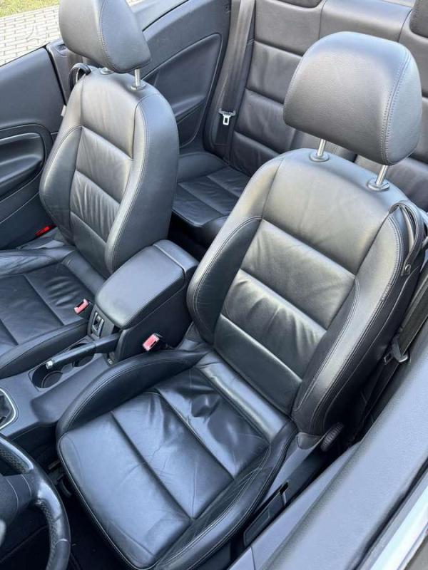 Black Volkswagen Eos 2008 in Salcininkai, with an engine capacity of 1.98 L and mileage of 196 thousand km for 2900 €, photo 9 on AUTOMOTO.COM.LV