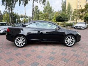 Melns Volkswagen Eos 2008 Viļņa, ar dzinēja tilpumu 1.97 L un nobraukumu 240 tūkst. km par 2250 €, foto 7 vietnē AUTOMOTO.COM.LV