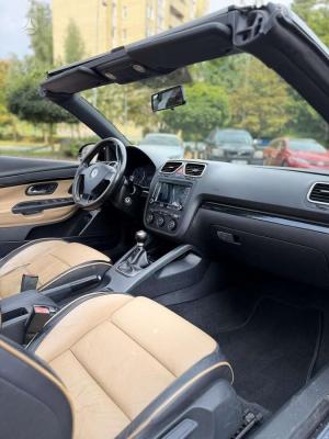 Melns Volkswagen Eos 2008 Viļņa, ar dzinēja tilpumu 1.97 L un nobraukumu 240 tūkst. km par 2250 €, foto 17 vietnē AUTOMOTO.COM.LV