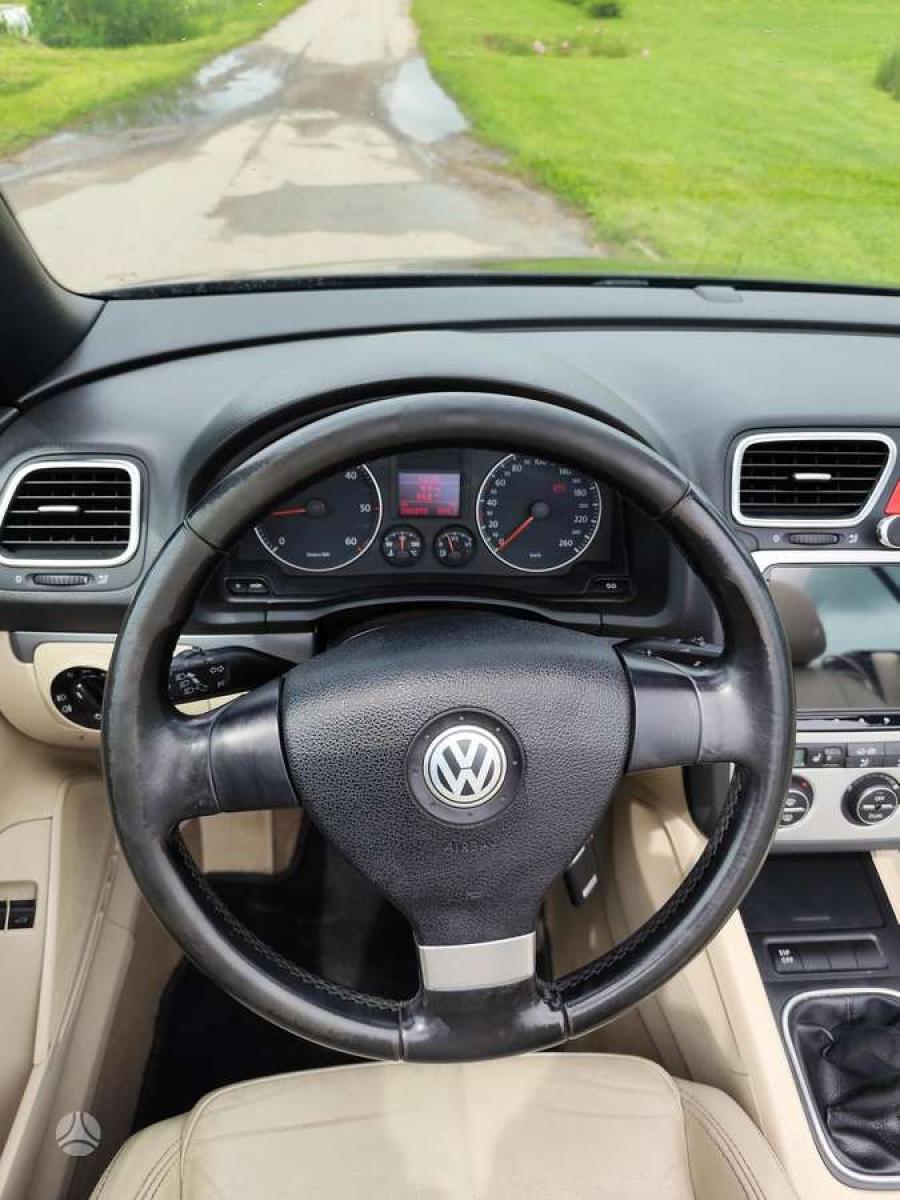 Melns Volkswagen Eos 2008 Kaišiadorys, ar dzinēja tilpumu 1.97 L un nobraukumu 306 tūkst. km par 4000 €, foto 8 vietnē AUTOMOTO.COM.LV