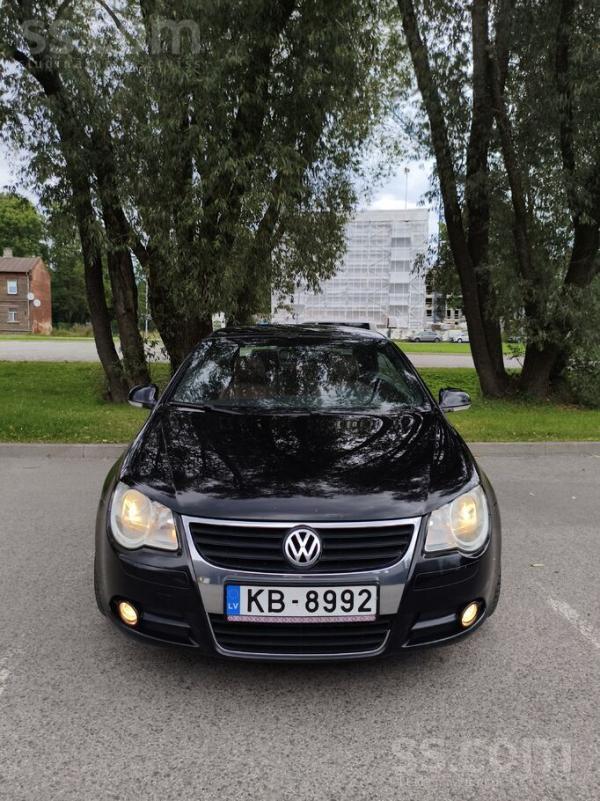 Melns Volkswagen Eos 2008 Rīga, ar dzinēja tilpumu 2.00 L un nobraukumu 330 tūkst. km par 3200 €, foto 2 vietnē AUTOMOTO.COM.LV