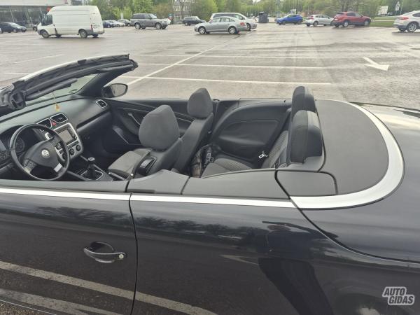 Melns Volkswagen Eos 2009 Viļņa, ar dzinēja tilpumu 1.40 L un nobraukumu 190 tūkst. km par 3690 €, foto 1 vietnē AUTOMOTO.COM.LV