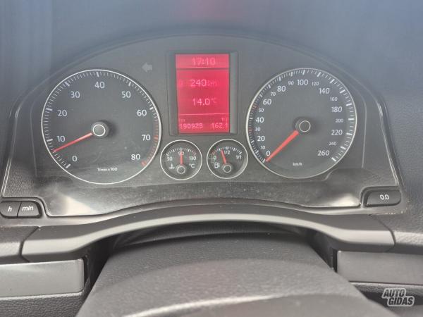Melns Volkswagen Eos 2009 Viļņa, ar dzinēja tilpumu 1.40 L un nobraukumu 190 tūkst. km par 3690 €, foto 5 vietnē AUTOMOTO.COM.LV