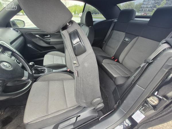 Melns Volkswagen Eos 2009 Viļņa, ar dzinēja tilpumu 1.40 L un nobraukumu 190 tūkst. km par 3690 €, foto 9 vietnē AUTOMOTO.COM.LV