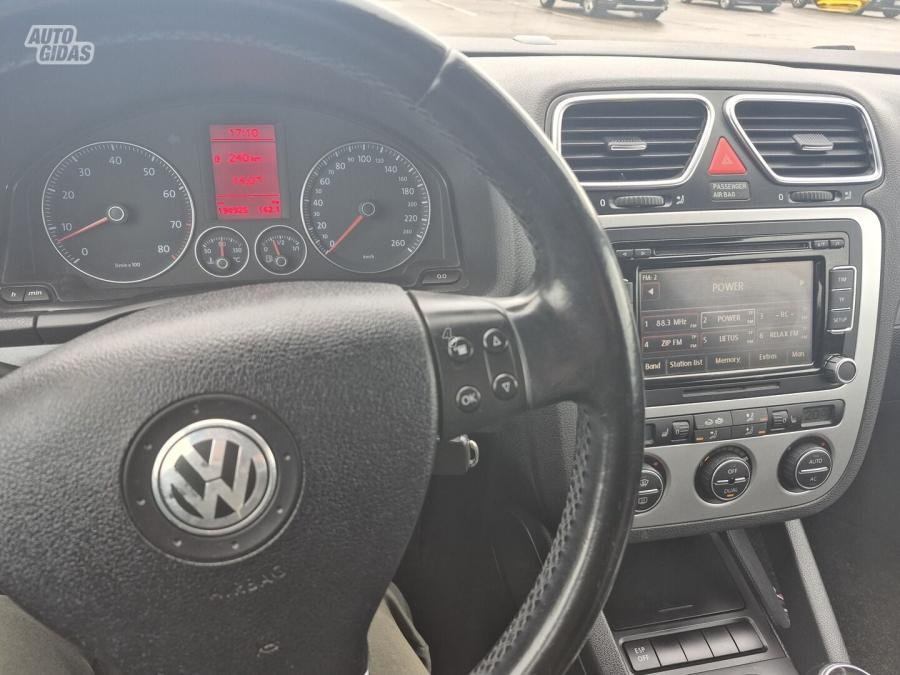 Black Volkswagen Eos 2009 in Vilnius, with an engine capacity of 1.40 L and mileage of 190 thousand km for 3690 €, photo 12 on AUTOMOTO.COM.LV