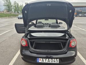 Black Volkswagen Eos 2009 in Vilnius, with an engine capacity of 1.40 L and mileage of 190 thousand km for 3690 €, photo 30 on AUTOMOTO.COM.LV