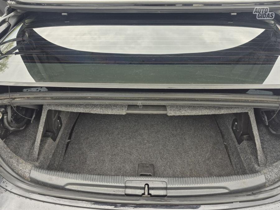 Black Volkswagen Eos 2009 in Vilnius, with an engine capacity of 1.40 L and mileage of 190 thousand km for 3690 €, photo 31 on AUTOMOTO.COM.LV
