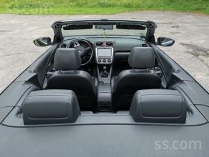 Melns Volkswagen Eos 2009 Liepāja, ar dzinēja tilpumu 1.40 L un nobraukumu 271 tūkst. km par 3350 €, foto 8 vietnē AUTOMOTO.COM.LV
