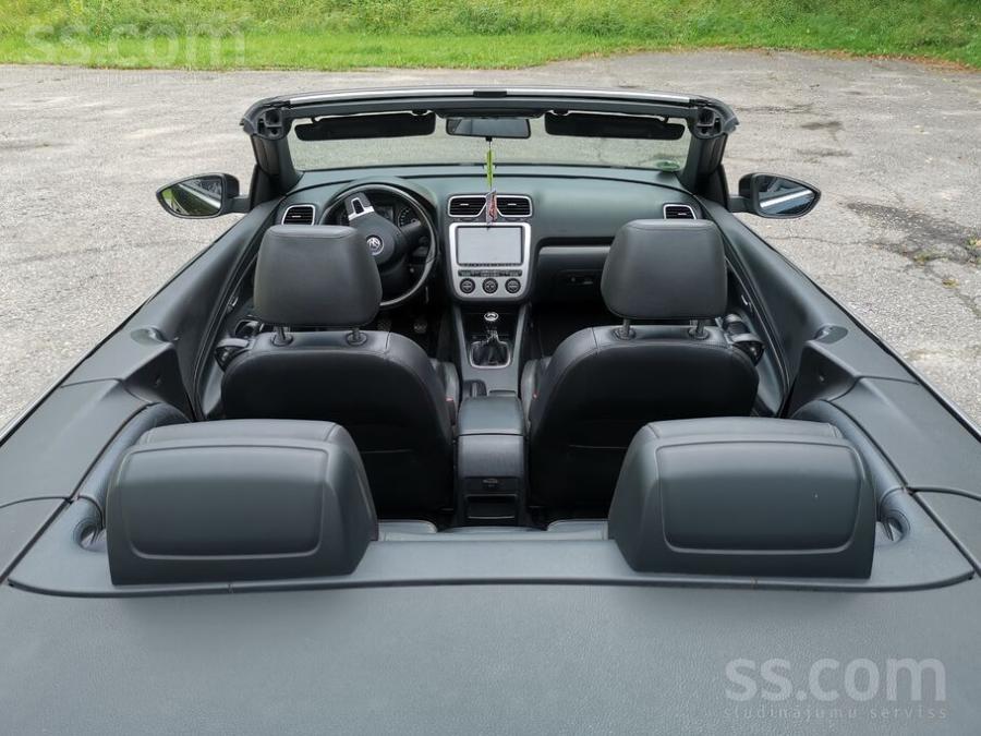 Melns Volkswagen Eos 2009 Liepāja, ar dzinēja tilpumu 1.40 L un nobraukumu 271 tūkst. km par 3350 €, foto 8 vietnē AUTOMOTO.COM.LV