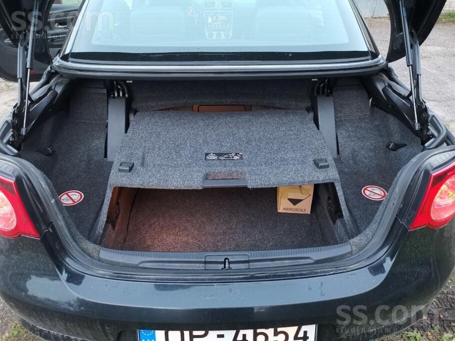 Melns Volkswagen Eos 2009 Liepāja, ar dzinēja tilpumu 1.40 L un nobraukumu 271 tūkst. km par 3350 €, foto 14 vietnē AUTOMOTO.COM.LV