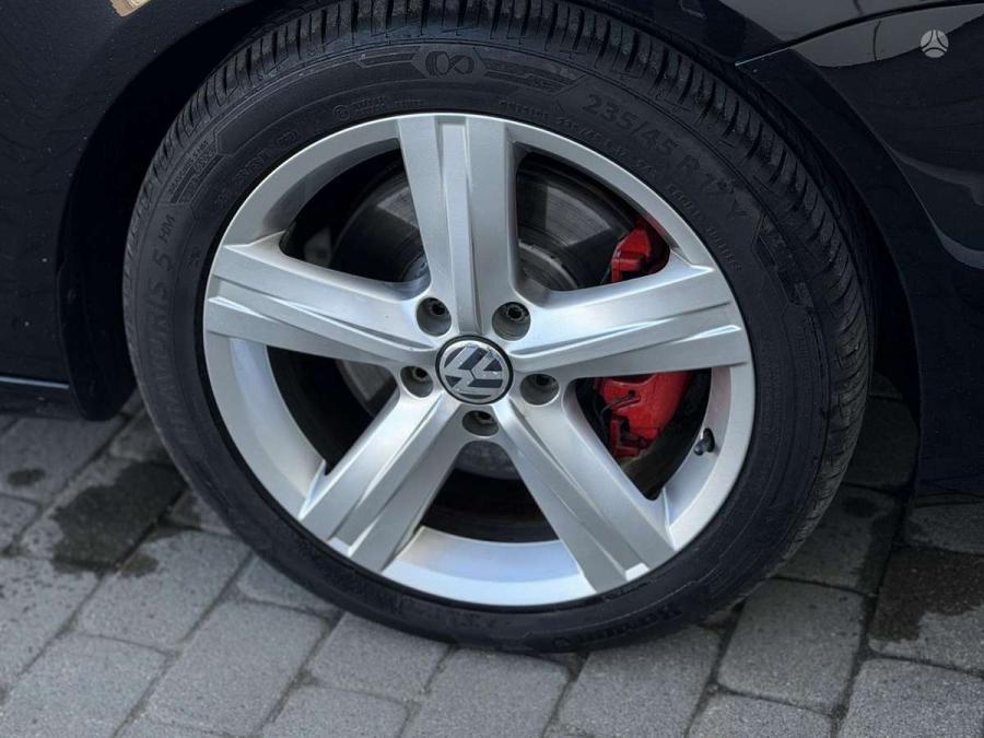 Melns Volkswagen Eos 2011 Kretinga, ar dzinēja tilpumu 1.40 L un nobraukumu 200 tūkst. km par 5600 €, foto 11 vietnē AUTOMOTO.COM.LV