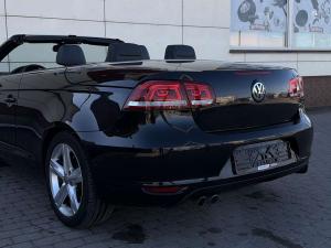 Melns Volkswagen Eos 2011 Kretinga, ar dzinēja tilpumu 1.40 L un nobraukumu 200 tūkst. km par 5750 €, foto 8 vietnē AUTOMOTO.COM.LV