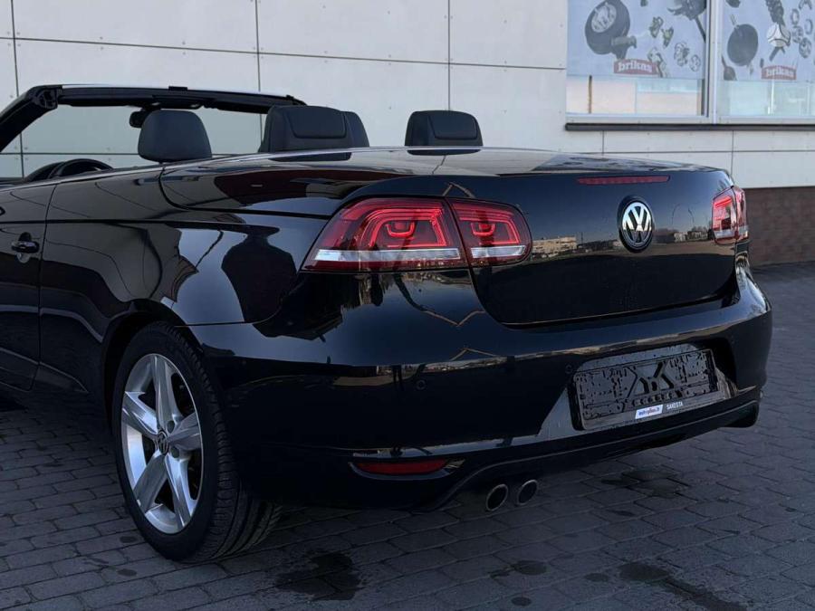 Melns Volkswagen Eos 2011 Kretinga, ar dzinēja tilpumu 1.40 L un nobraukumu 200 tūkst. km par 5750 €, foto 8 vietnē AUTOMOTO.COM.LV