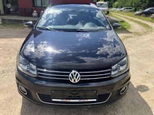 Black Volkswagen Eos 2013 in Prienai, with an engine capacity of 1.98 L and mileage of 105 thousand km for 8555 €, photo 4 on AUTOMOTO.COM.LV