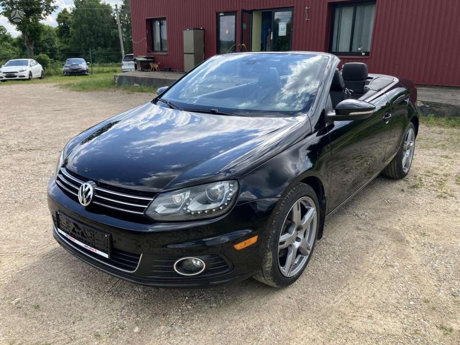 Black Volkswagen Eos 2013 in Prienai, with an engine capacity of 1.98 L and mileage of 105 thousand km for 8555 €, photo 11 on AUTOMOTO.COM.LV