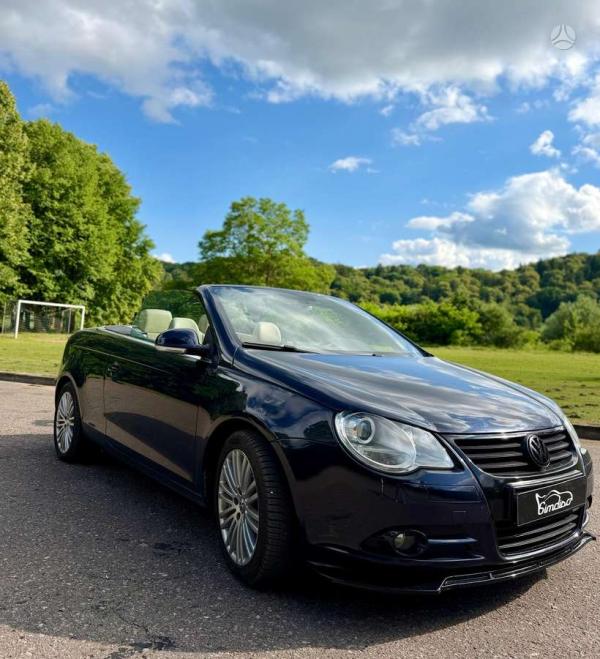 Blue Volkswagen Eos 2006 in Kaunas, with an engine capacity of 1.98 L and mileage of 187 thousand km for 3850 €, photo 4 on AUTOMOTO.COM.LV