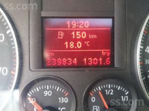 Blue Volkswagen Eos 2006 in Riga, with an engine capacity of 1.60 L and mileage of 240 thousand km for 2700 €, photo 4 on AUTOMOTO.COM.LV