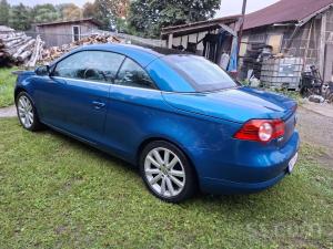 Blue Volkswagen Eos 2006 in Aizkraukle, with an engine capacity of 2.00 L and mileage of 223 thousand km for 2150 €, photo 3 on AUTOMOTO.COM.LV