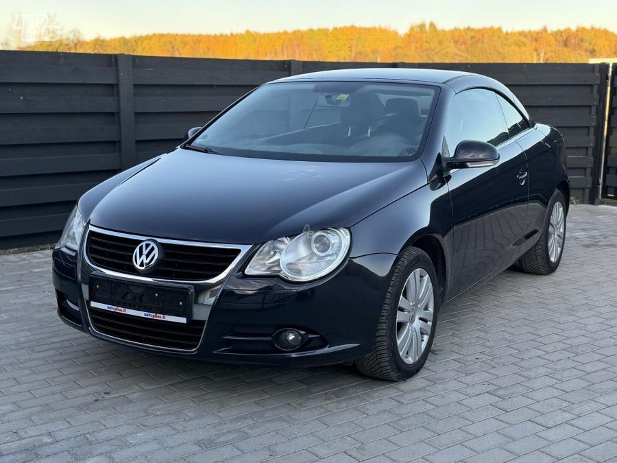 Blue Volkswagen Eos 2006 in Kretinga, with an engine capacity of 1.60 L and mileage of 161 thousand km for 2950 €, photo 1 on AUTOMOTO.COM.LV