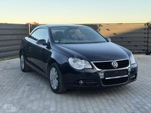 Blue Volkswagen Eos 2006 in Kretinga, with an engine capacity of 1.60 L and mileage of 161 thousand km for 2950 €, photo 4 on AUTOMOTO.COM.LV