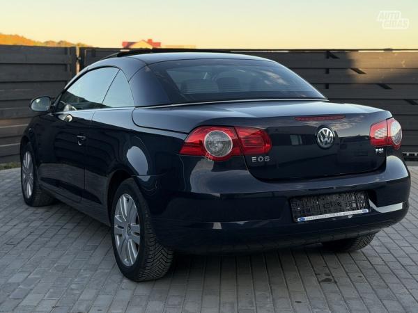 Zils Volkswagen Eos 2006 Kretinga, ar dzinēja tilpumu 1.60 L un nobraukumu 161 tūkst. km par 2950 €, foto 8 vietnē AUTOMOTO.COM.LV