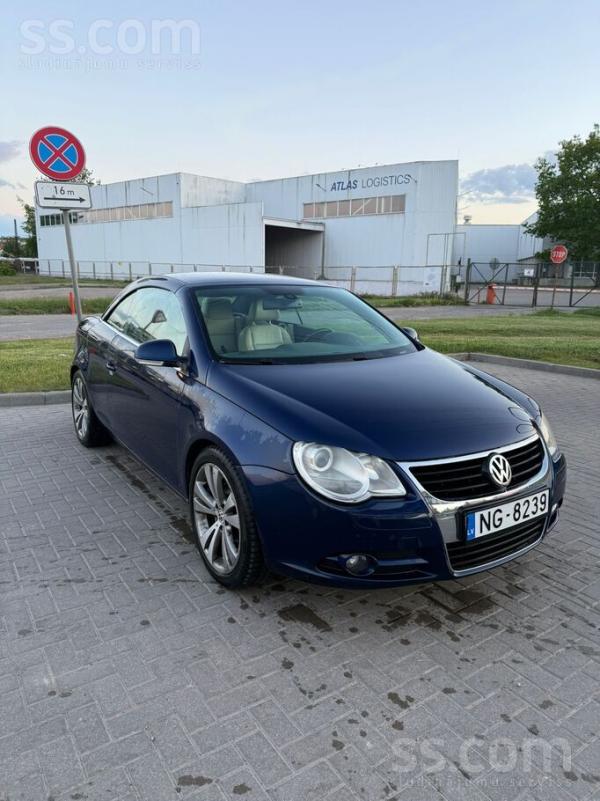 Zils Volkswagen Eos 2007 Rīga, ar dzinēja tilpumu 2.00 L un nobraukumu 197 tūkst. km par 3850 €, foto 1 vietnē AUTOMOTO.COM.LV