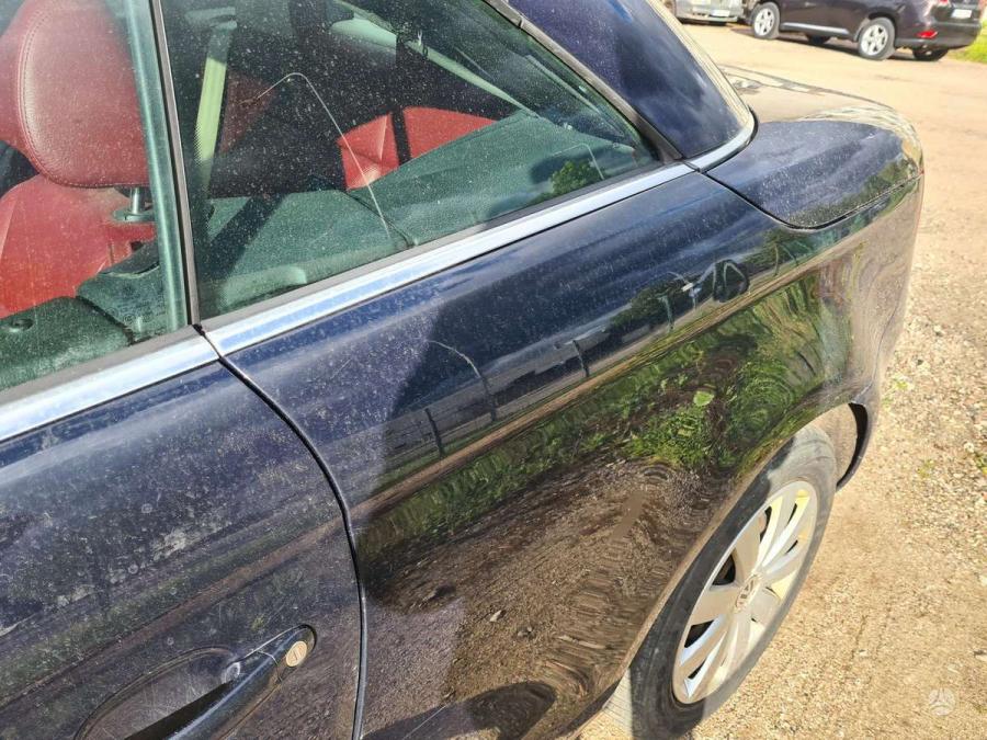 Zils Volkswagen Eos 2007 Druskininkai, ar dzinēja tilpumu 1.98 L un nobraukumu 300 tūkst. km par 1600 €, foto 3 vietnē AUTOMOTO.COM.LV