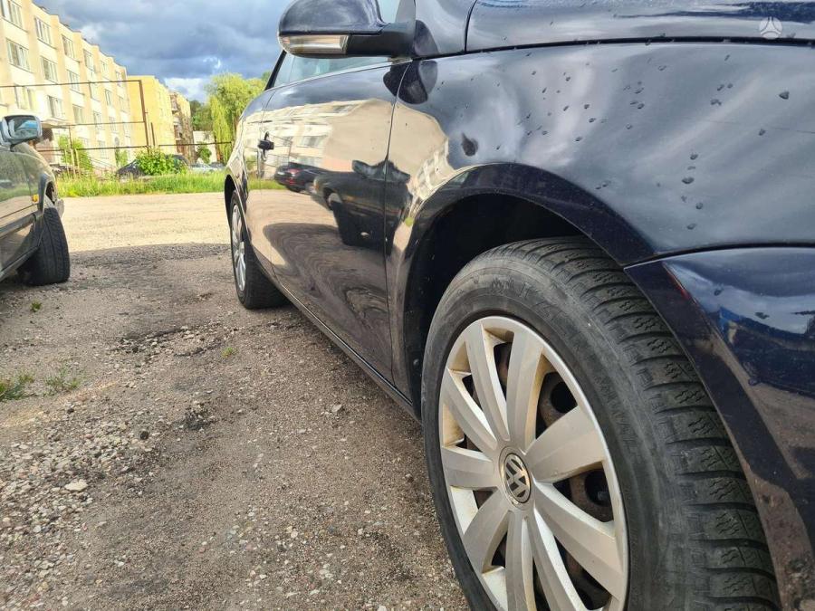 Zils Volkswagen Eos 2007 Druskininkai, ar dzinēja tilpumu 1.98 L un nobraukumu 300 tūkst. km par 1600 €, foto 8 vietnē AUTOMOTO.COM.LV