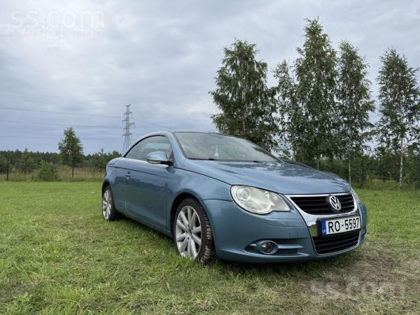 Zils Volkswagen Eos 2007 Jūrmala, ar dzinēja tilpumu 2.00 L un nobraukumu 216 tūkst. km par 3100 €, foto 1 vietnē AUTOMOTO.COM.LV