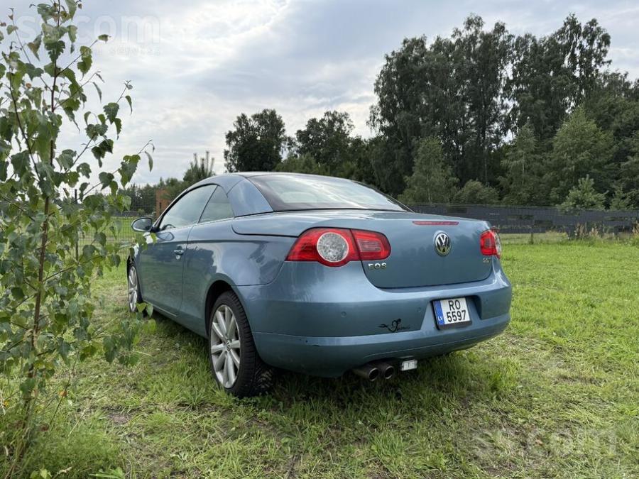 Zils Volkswagen Eos 2007 Jūrmala, ar dzinēja tilpumu 2.00 L un nobraukumu 216 tūkst. km par 3100 €, foto 5 vietnē AUTOMOTO.COM.LV