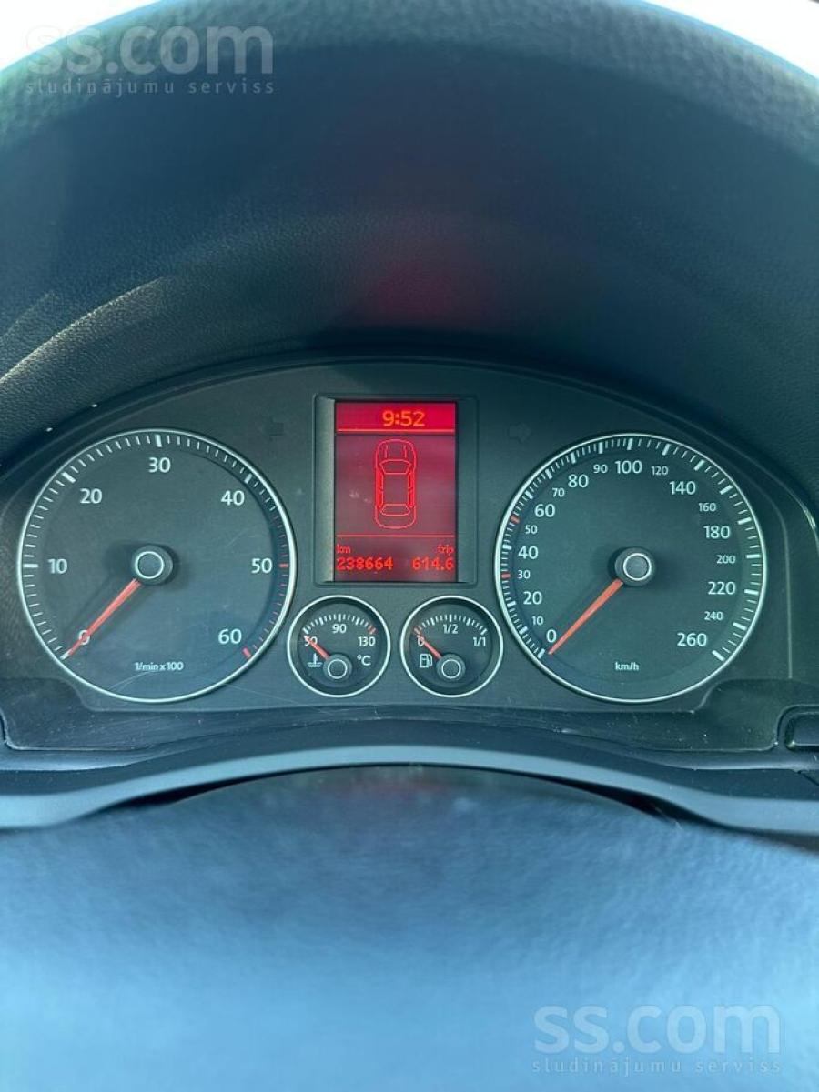 Zils Volkswagen Eos 2008 Jelgava, ar dzinēja tilpumu 2.00 L un nobraukumu 239 tūkst. km par 3800 €, foto 8 vietnē AUTOMOTO.COM.LV