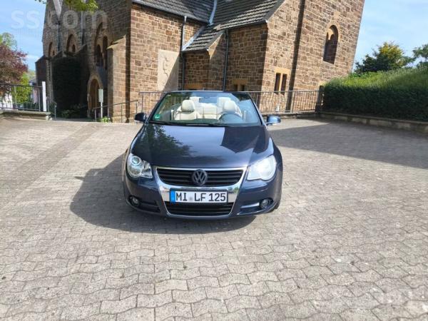 Blue Volkswagen Eos 2008 in Ogre, with an engine capacity of 2.00 L and mileage of 139 thousand km for 5995 €, photo 6 on AUTOMOTO.COM.LV